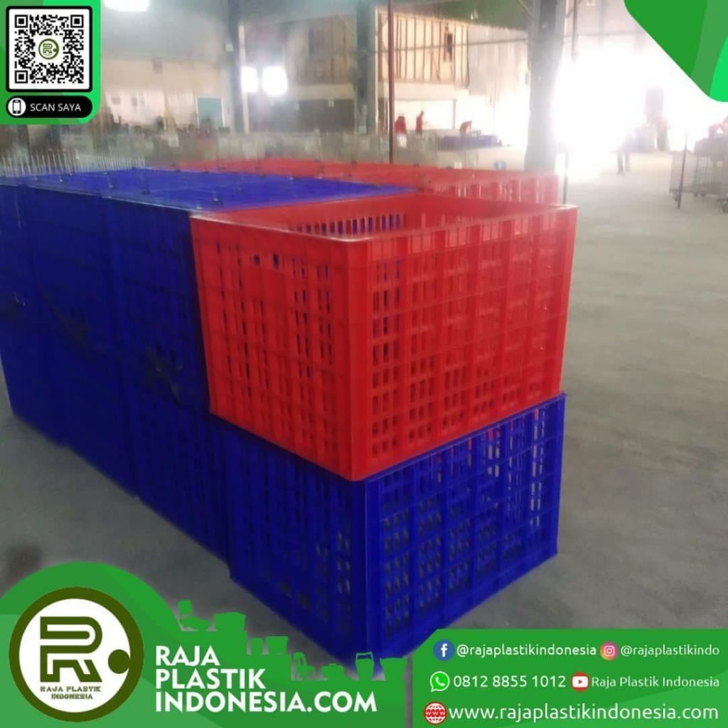 Kontainer Plastik, Gudang J&T, Depok. - Raja Plastik Indonesia